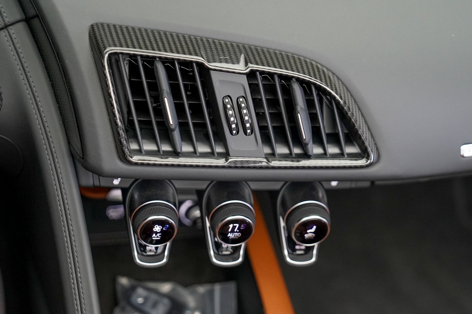 2021 Blue Audi R8 V10 Spyder For Sale in Dubai, UAE