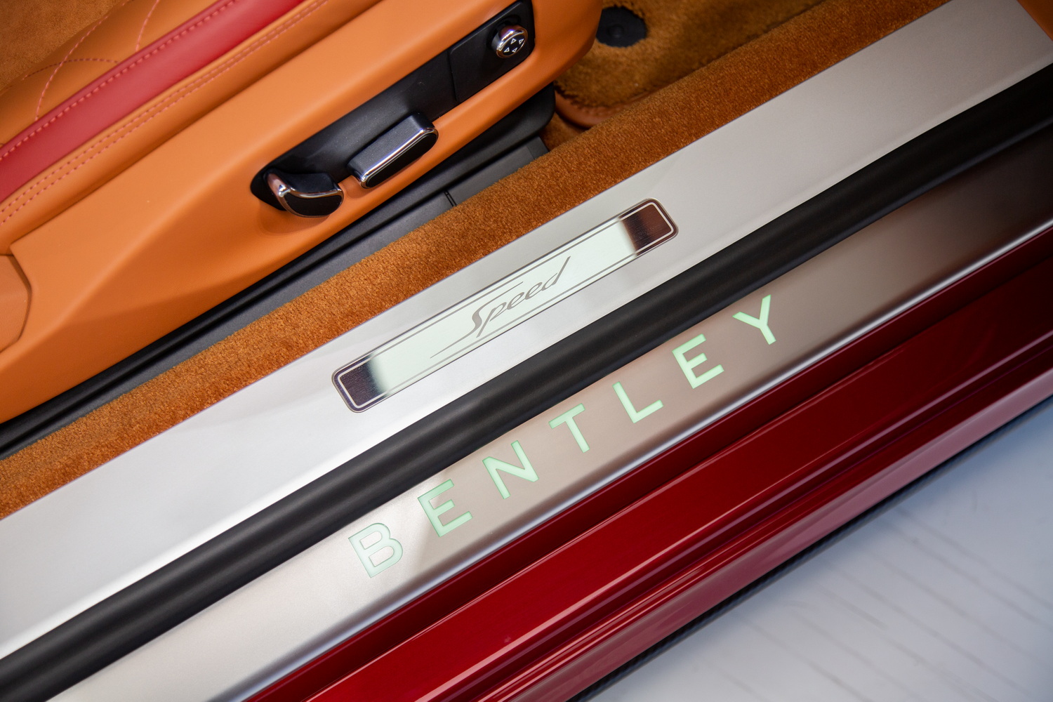 2022 Maroon Bentley GT Speed Black Edition W12 For Sale in Dubai, UAE