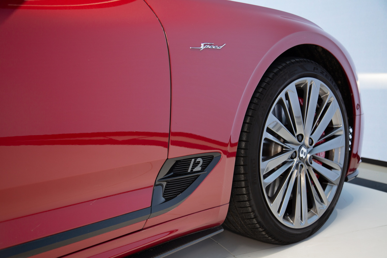 2022 Maroon Bentley GT Speed Black Edition W12 For Sale in Dubai, UAE