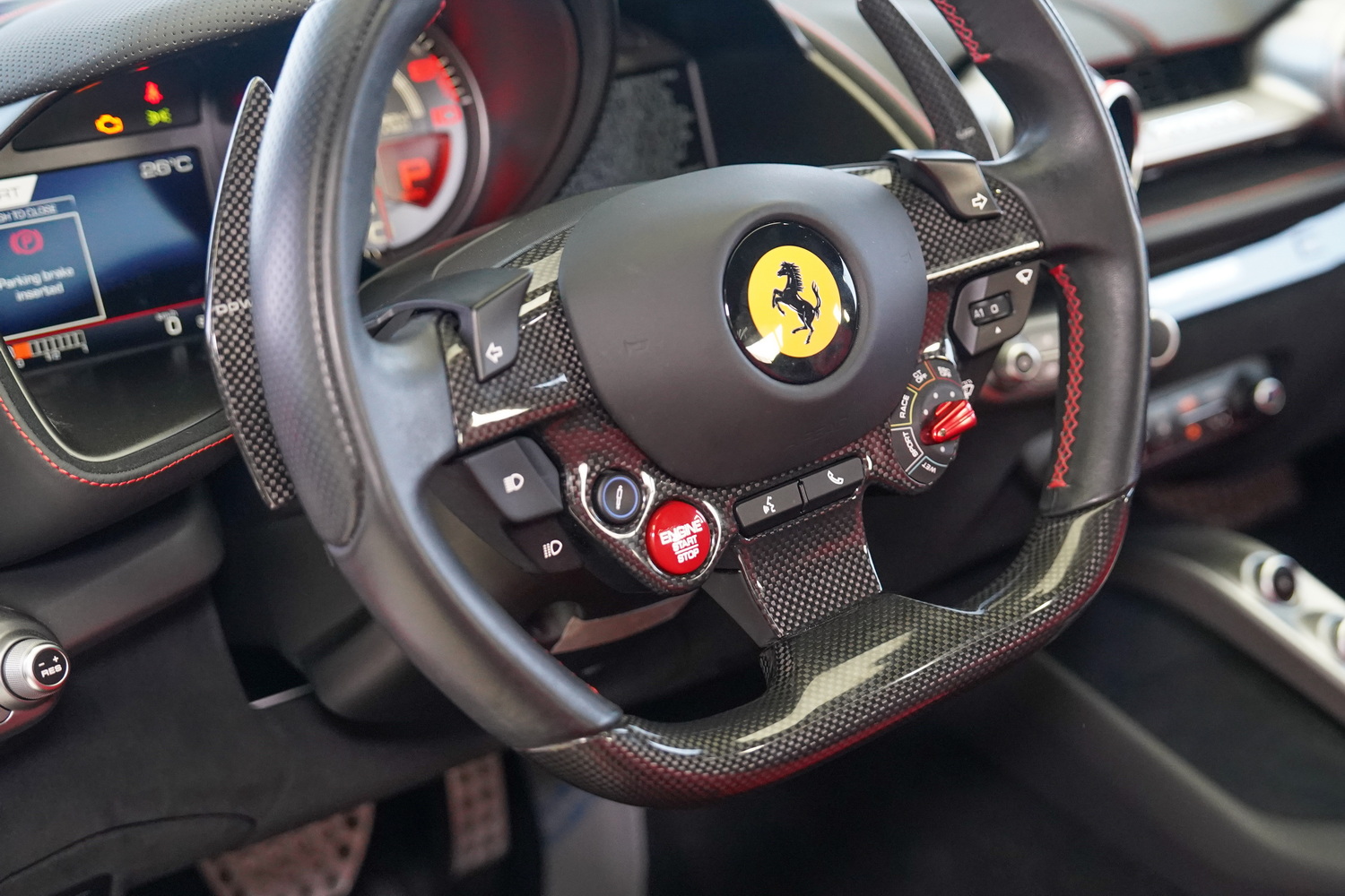 2018 Red Ferrari 812 Superfast For Sale in Dubai, UAE