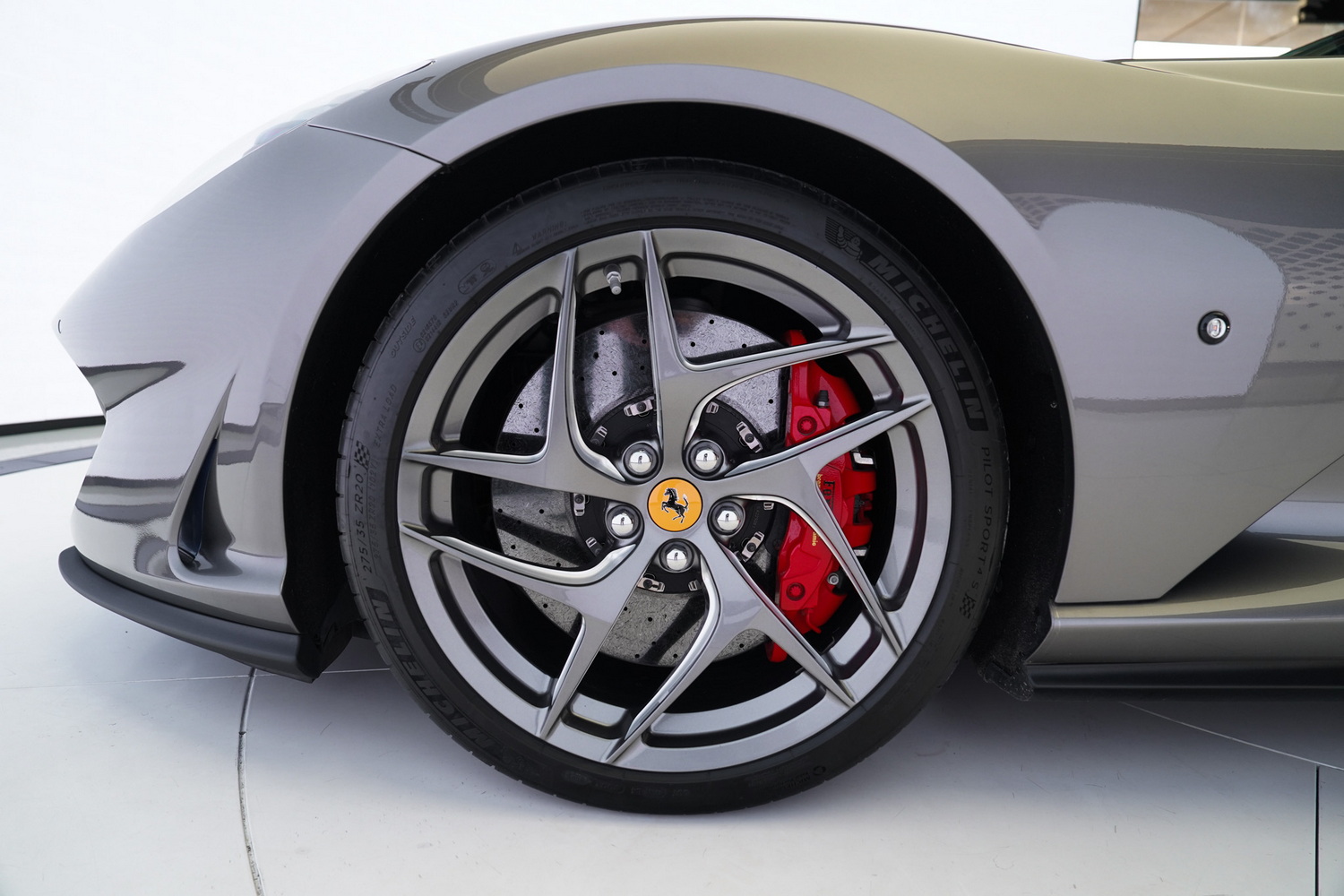 2018 Grey Ferrari 812 Superfast For Sale in Dubai, UAE