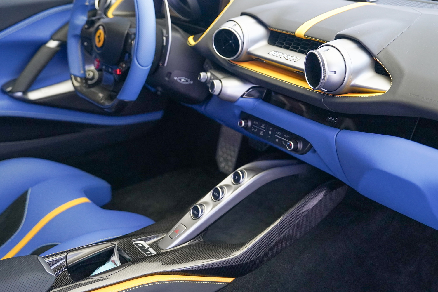 2018 Grey Ferrari 812 Superfast For Sale in Dubai, UAE