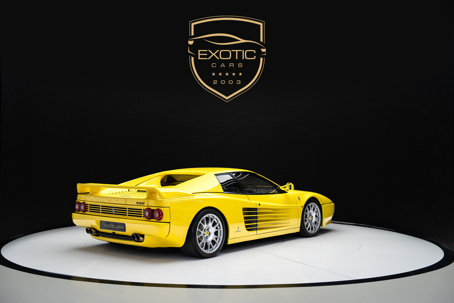 1992 Yellow Ferrari F512 Testarossa For Sale in Dubai, UAE