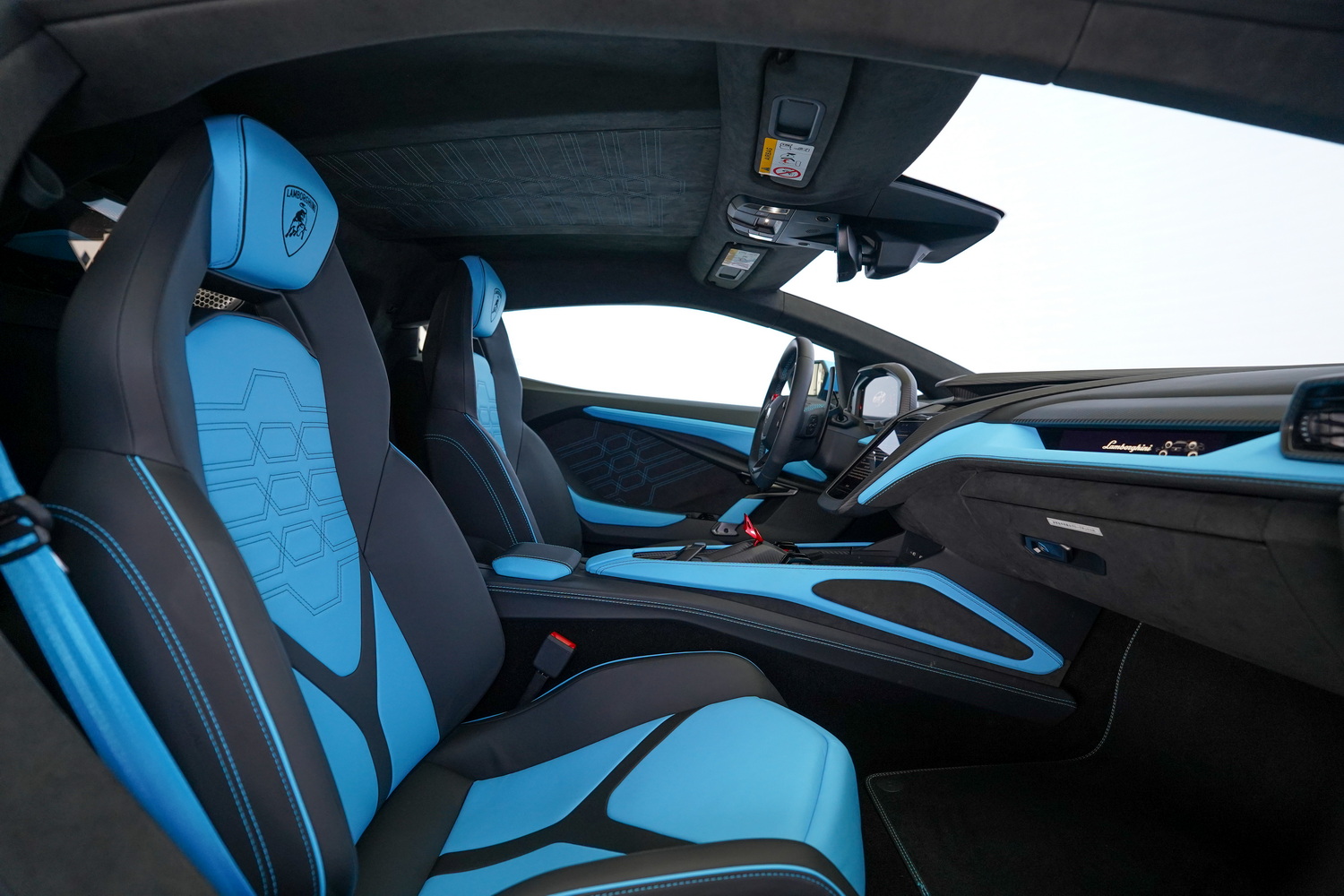 2024 Blue Lamborghini Revuelto For Sale in Dubai, UAE