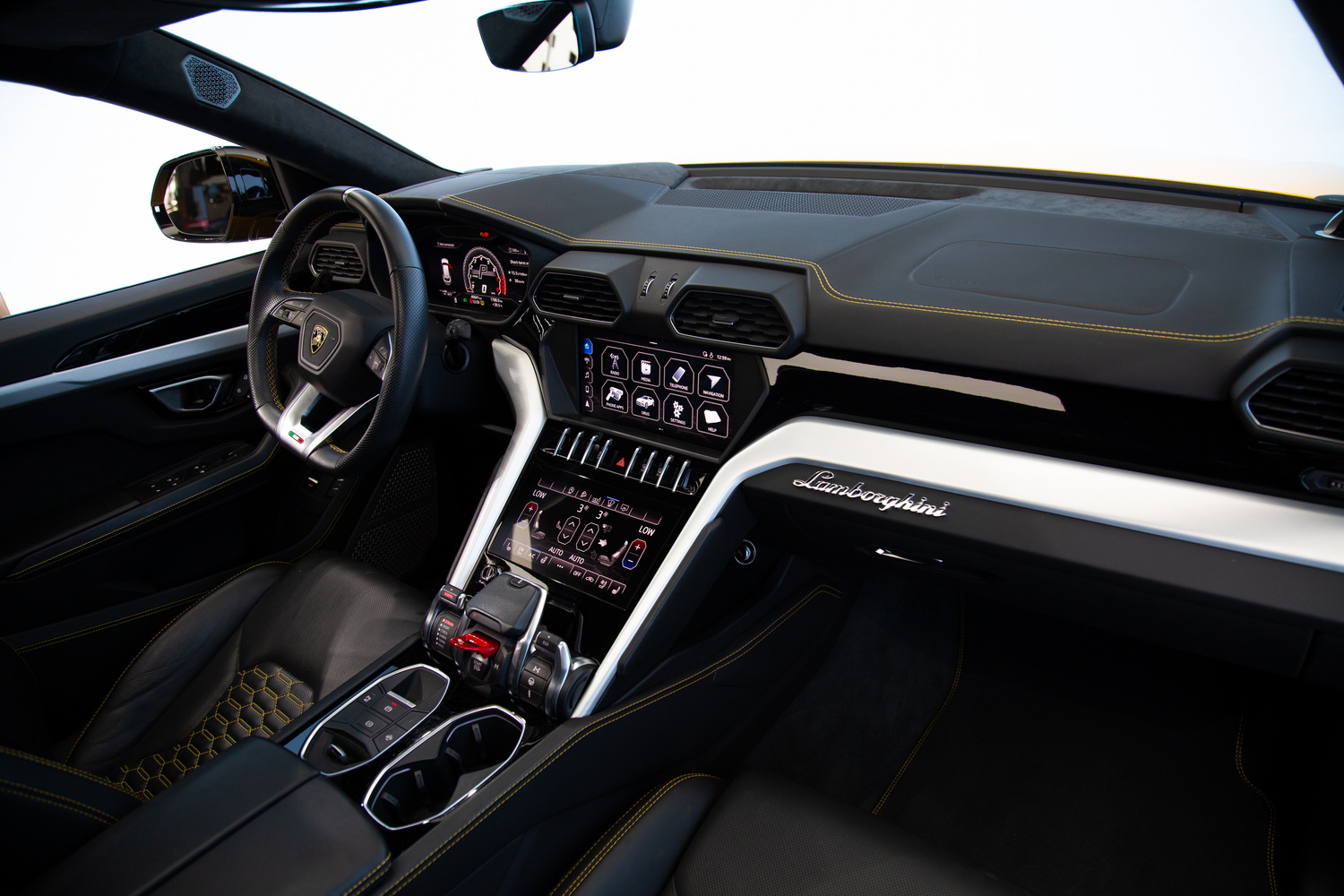 2019 Lamborghini Urus | Exotic Cars Dubai