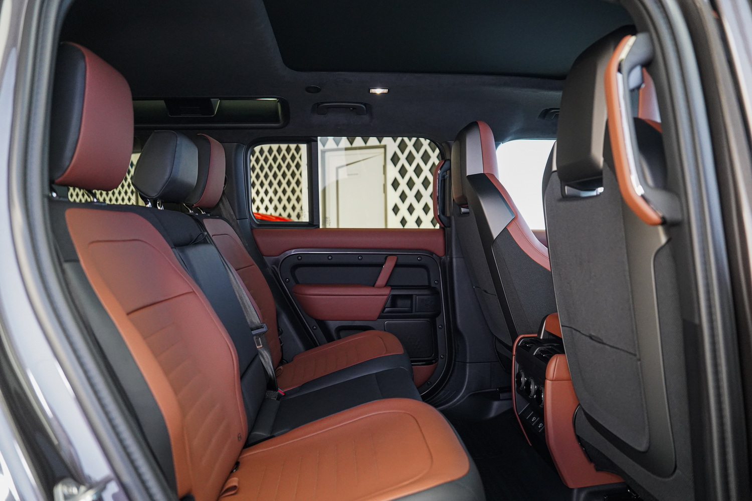 2025 Grey Land Rover Defender 110 For Sale in Dubai, UAE