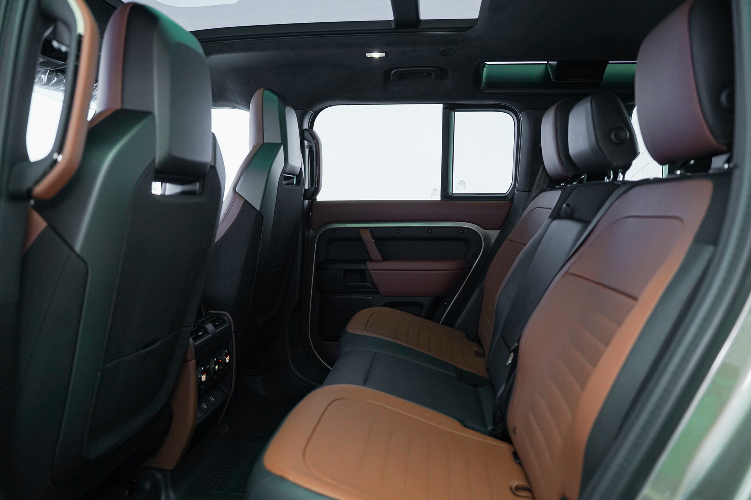 2025 Golden Land Rover Defender OCTA For Sale in Dubai, UAE