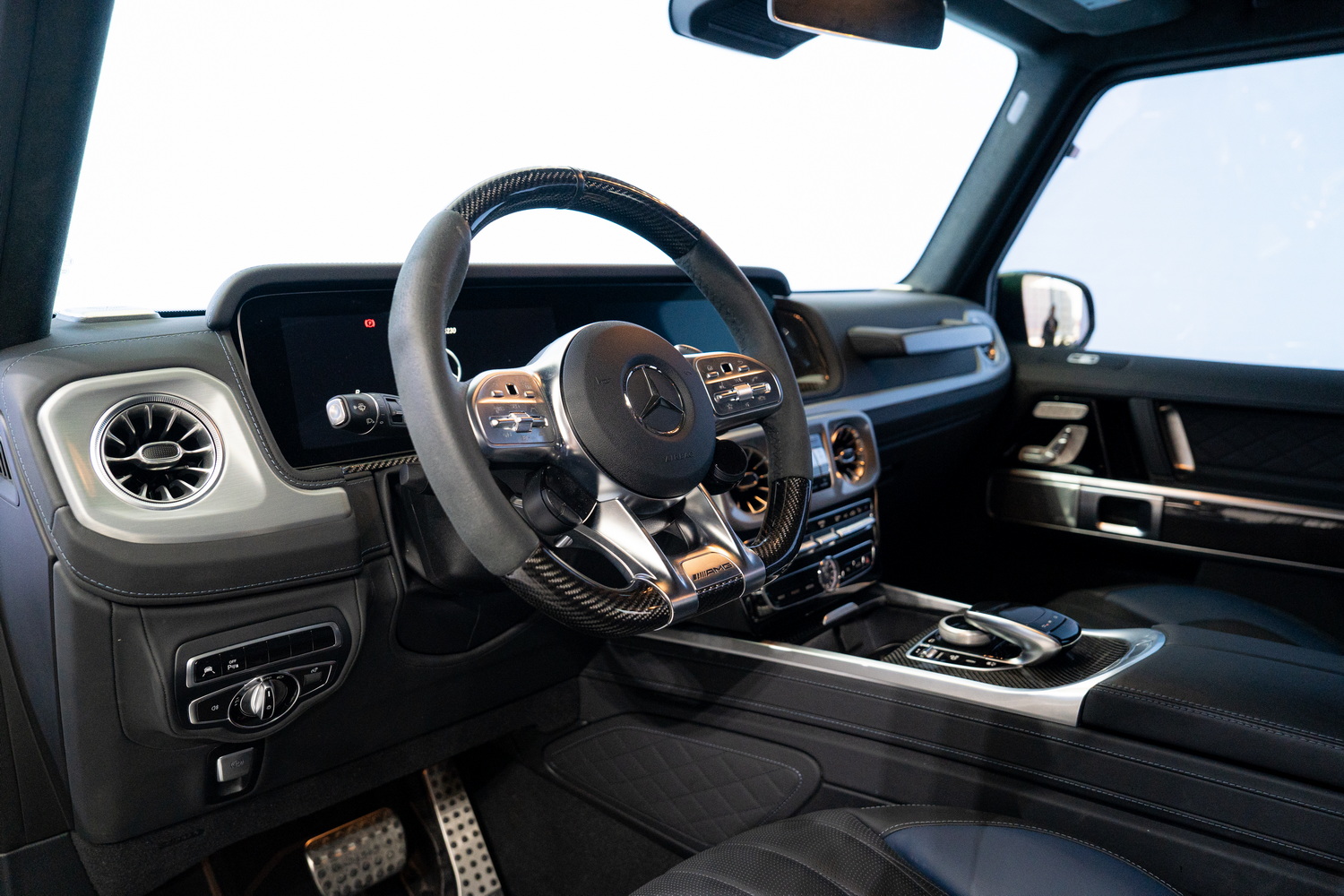 2023 Magno Blue Mercedes Benz G63 AMG For Sale in Dubai, UAE