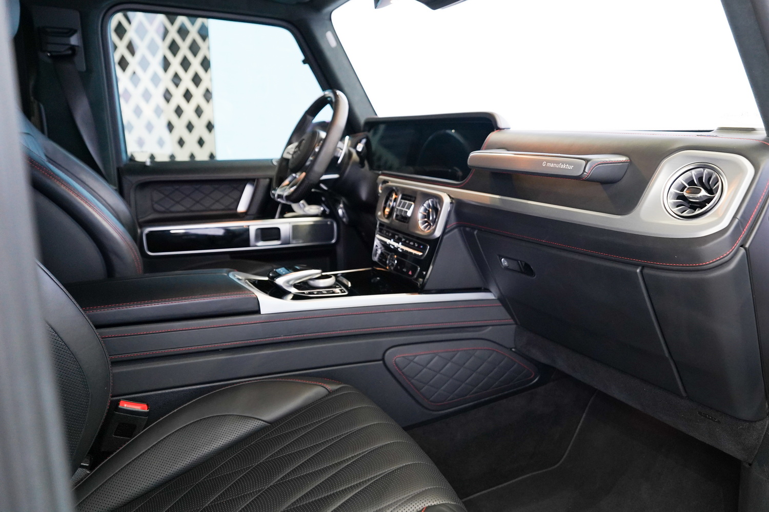 2020 Matt Black Mercedes Benz G63 AMG For Sale in Dubai, UAE