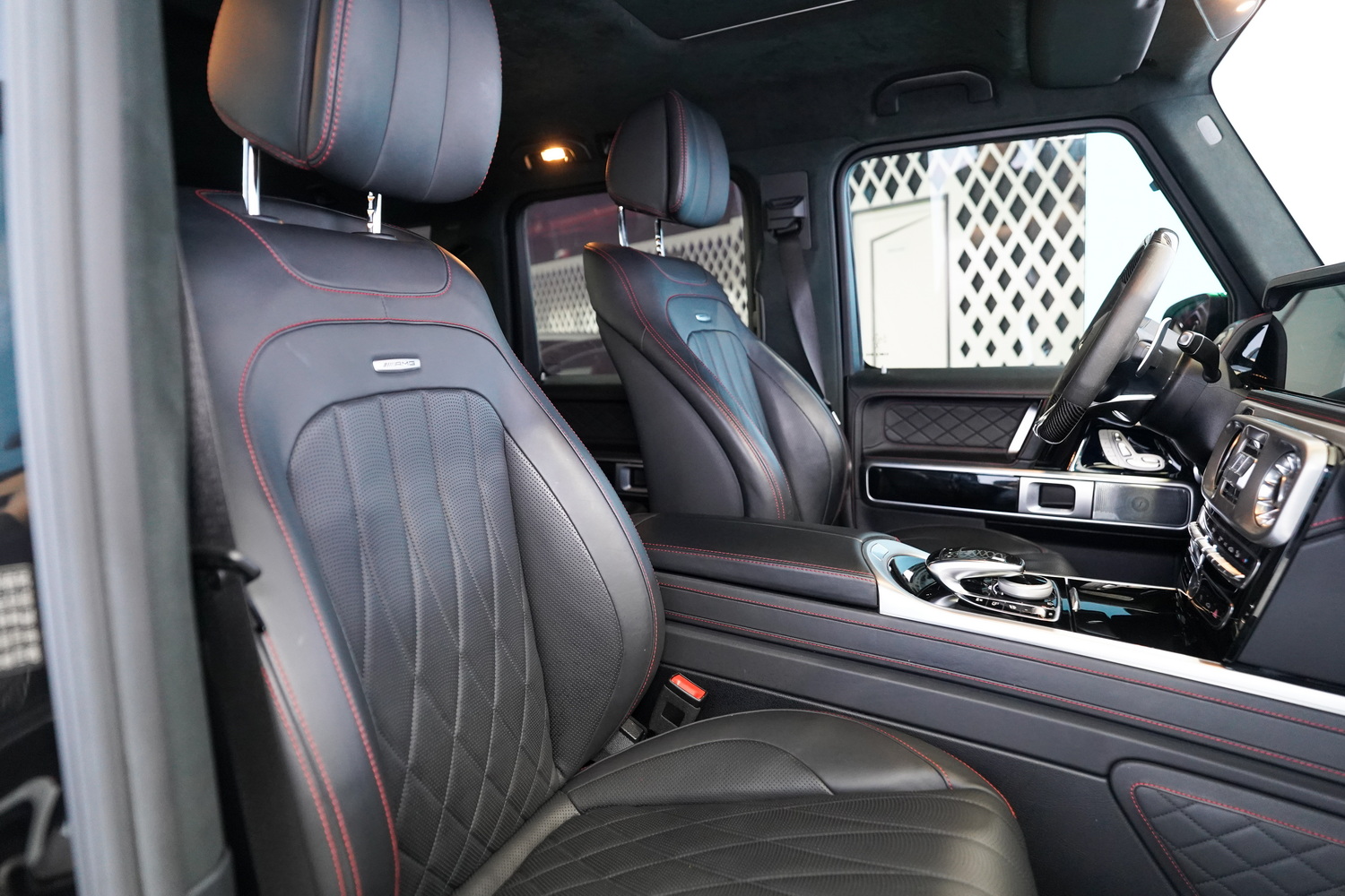 2020 Matt Black Mercedes Benz G63 AMG For Sale in Dubai, UAE