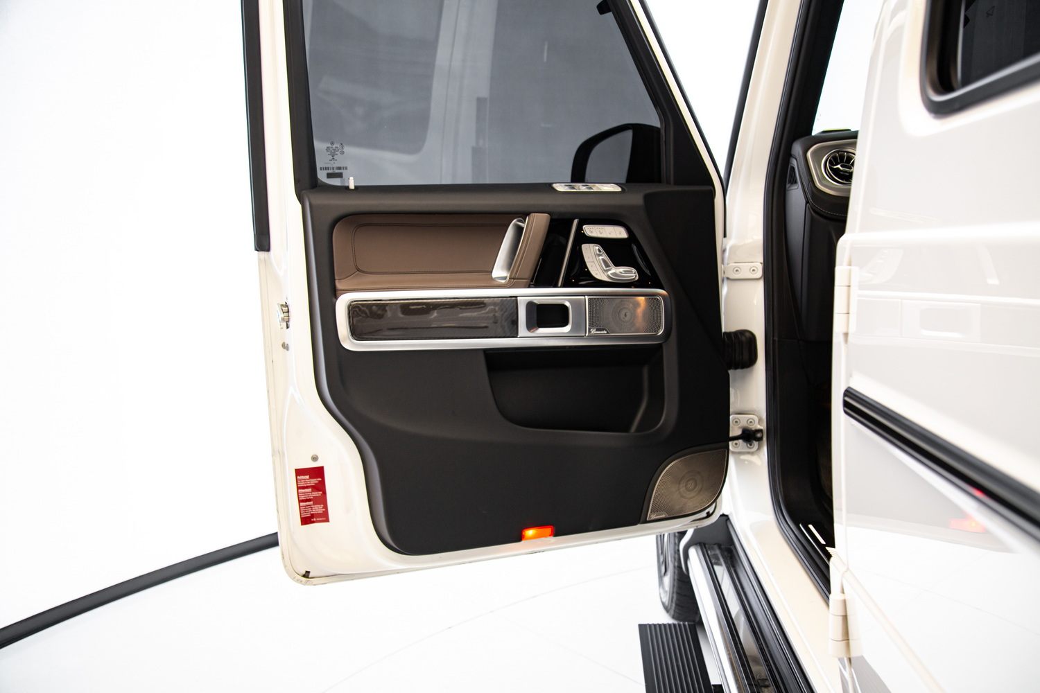 2022 White Mercedes Benz G63 G500 KIT For Sale in Dubai, UAE