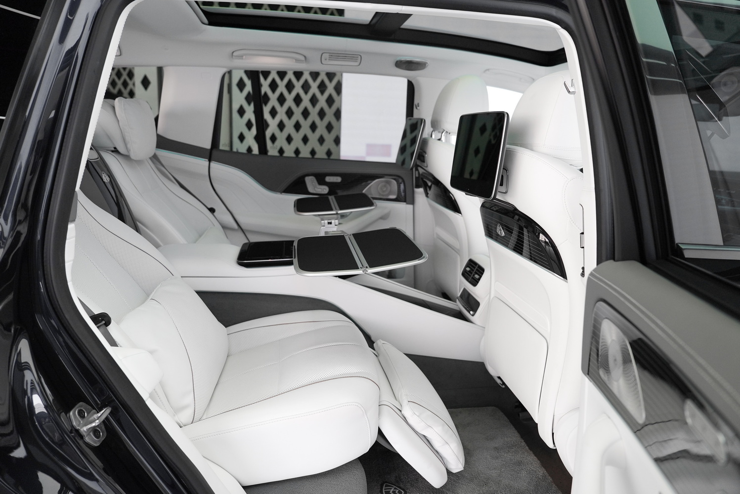2022 Silver + Blue Mercedes Benz Maybach GLS 600 Edition 100 For Sale ...