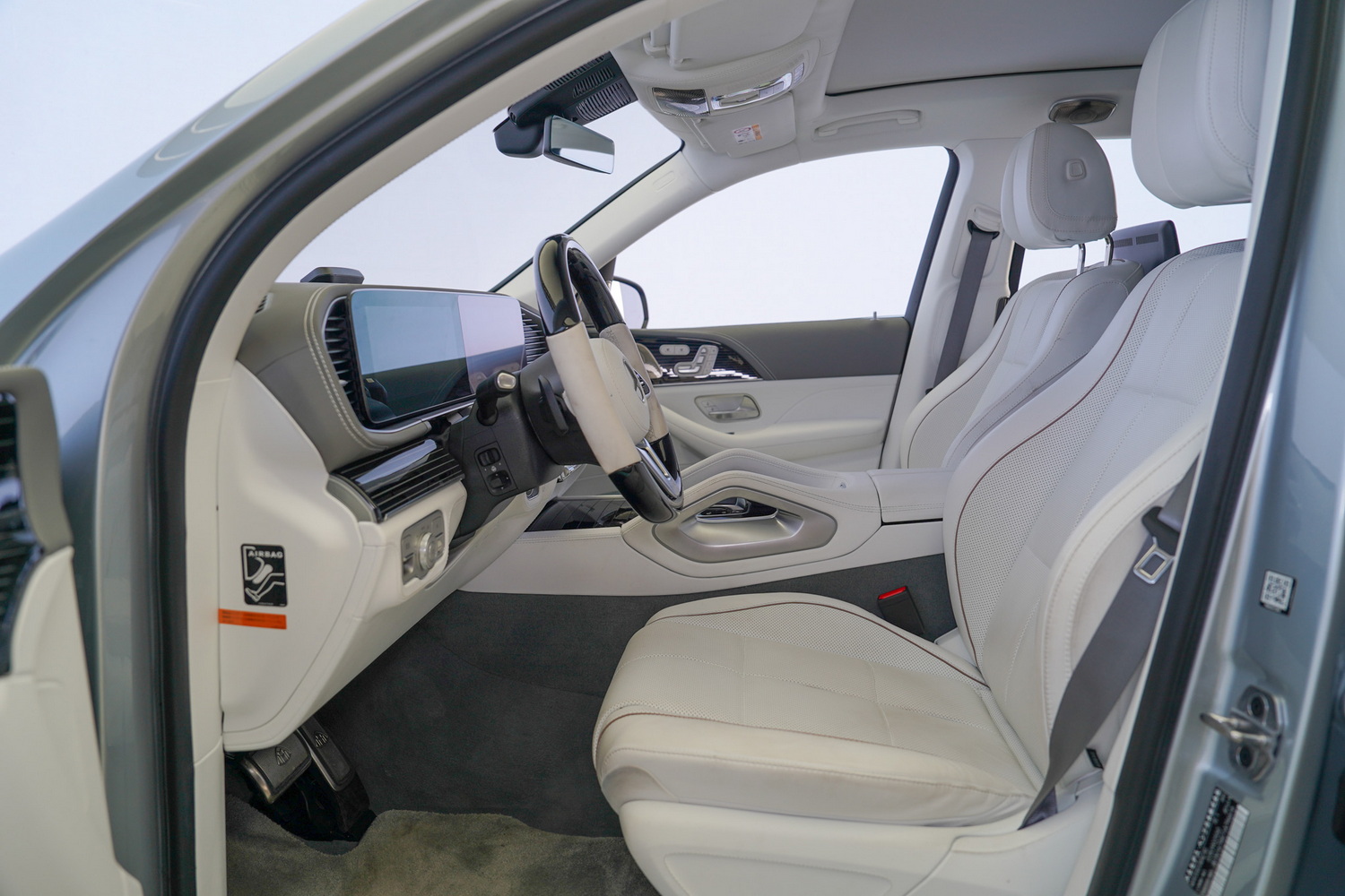 2022 Blue + silver Mercedes Benz Maybach GLS 600 For Sale in Dubai, UAE