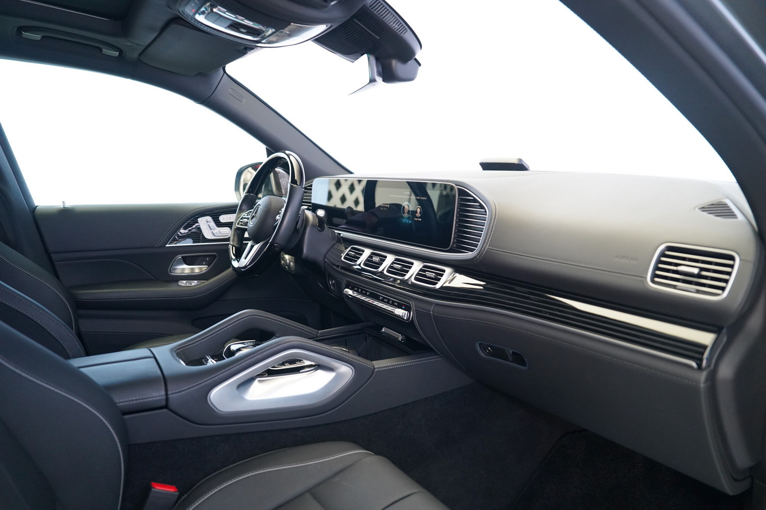 2022 Grey Mercedes Benz Maybach GLS 600 For Sale in Dubai, UAE