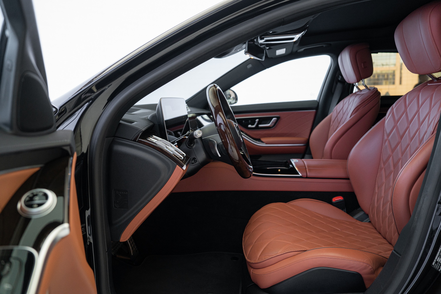 2022 Black Mercedes Benz S450 For Sale in Dubai, UAE