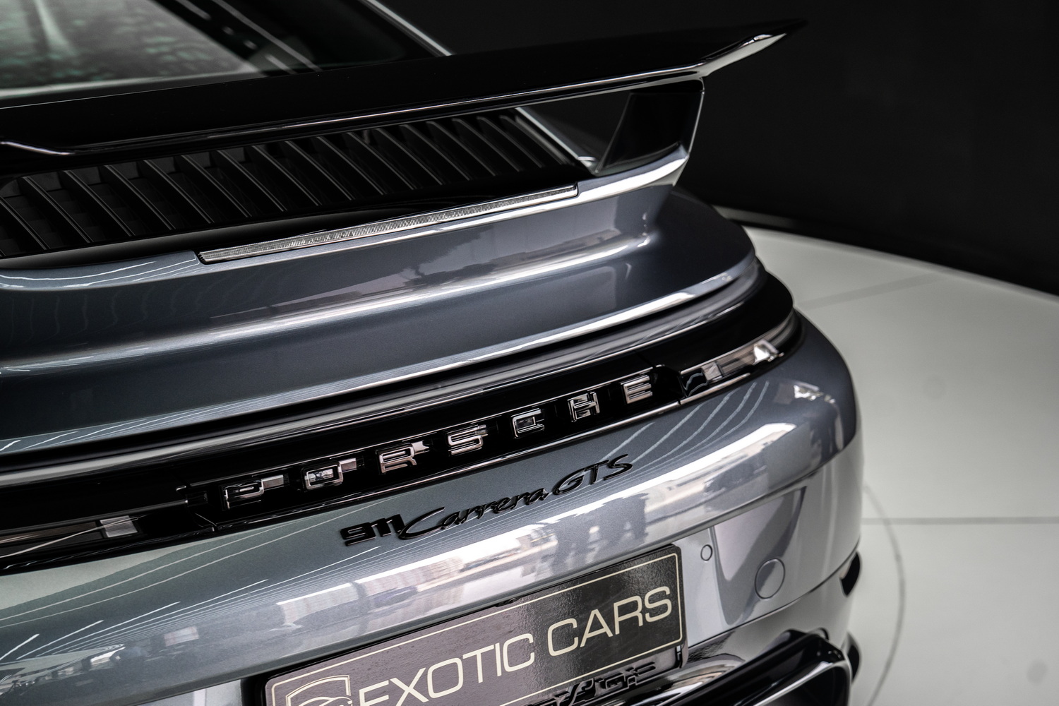 2025 Grey Porsche 911 Carrera GTS T Hybrid For Sale in Dubai, UAE