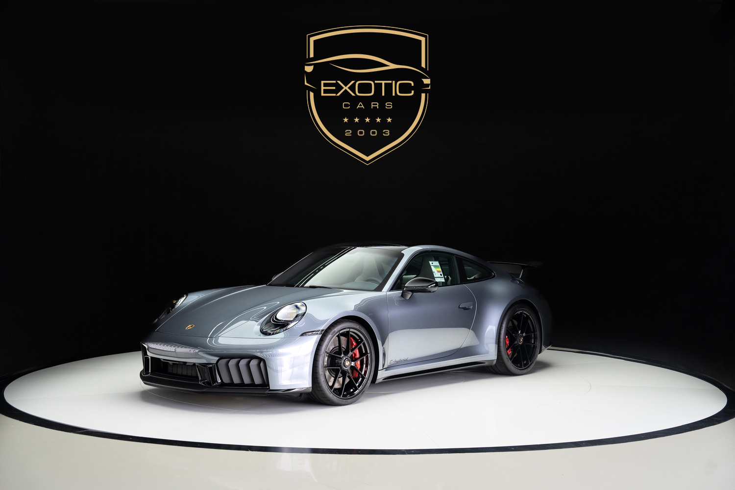 2025 Grey Porsche 911 Carrera GTS T Hybrid For Sale in Dubai, UAE