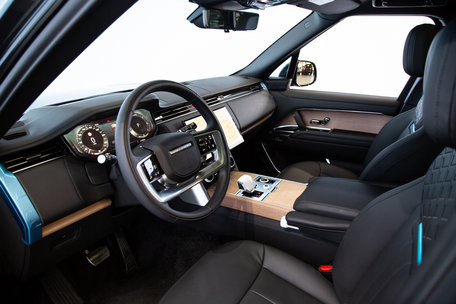 2023 Range Rover SV Autobiography P530 LWB Exotic Cars Dubai