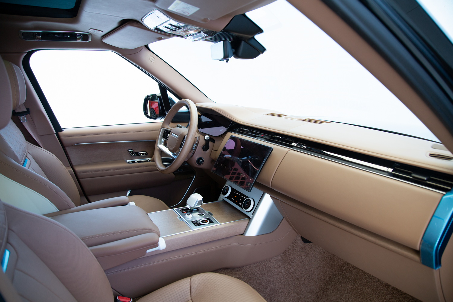 2023 Black Range Rover SV Autobiography For Sale in Dubai, UAE