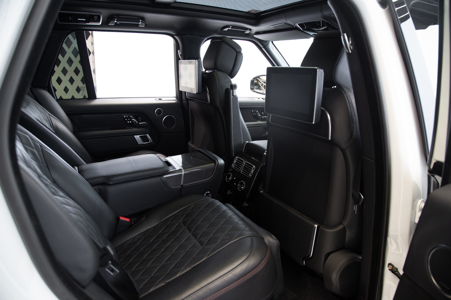 2021 White Range Rover SV Autobiography For Sale In Dubai,UAE