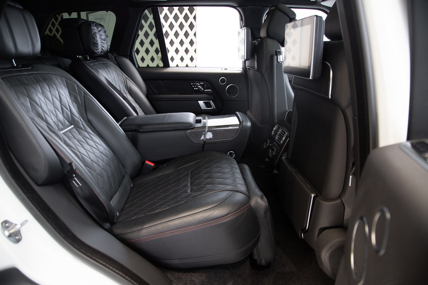 2021 White Range Rover SV Autobiography For Sale In Dubai,UAE