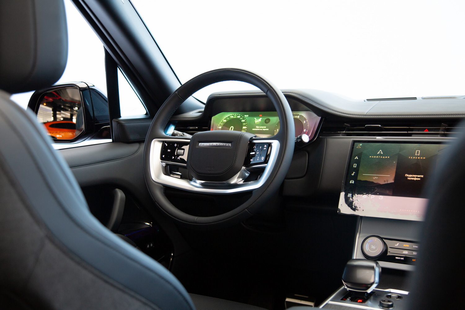 2023 Matt Red Range Rover SV Autobiography For Sale in Dubai, UAE