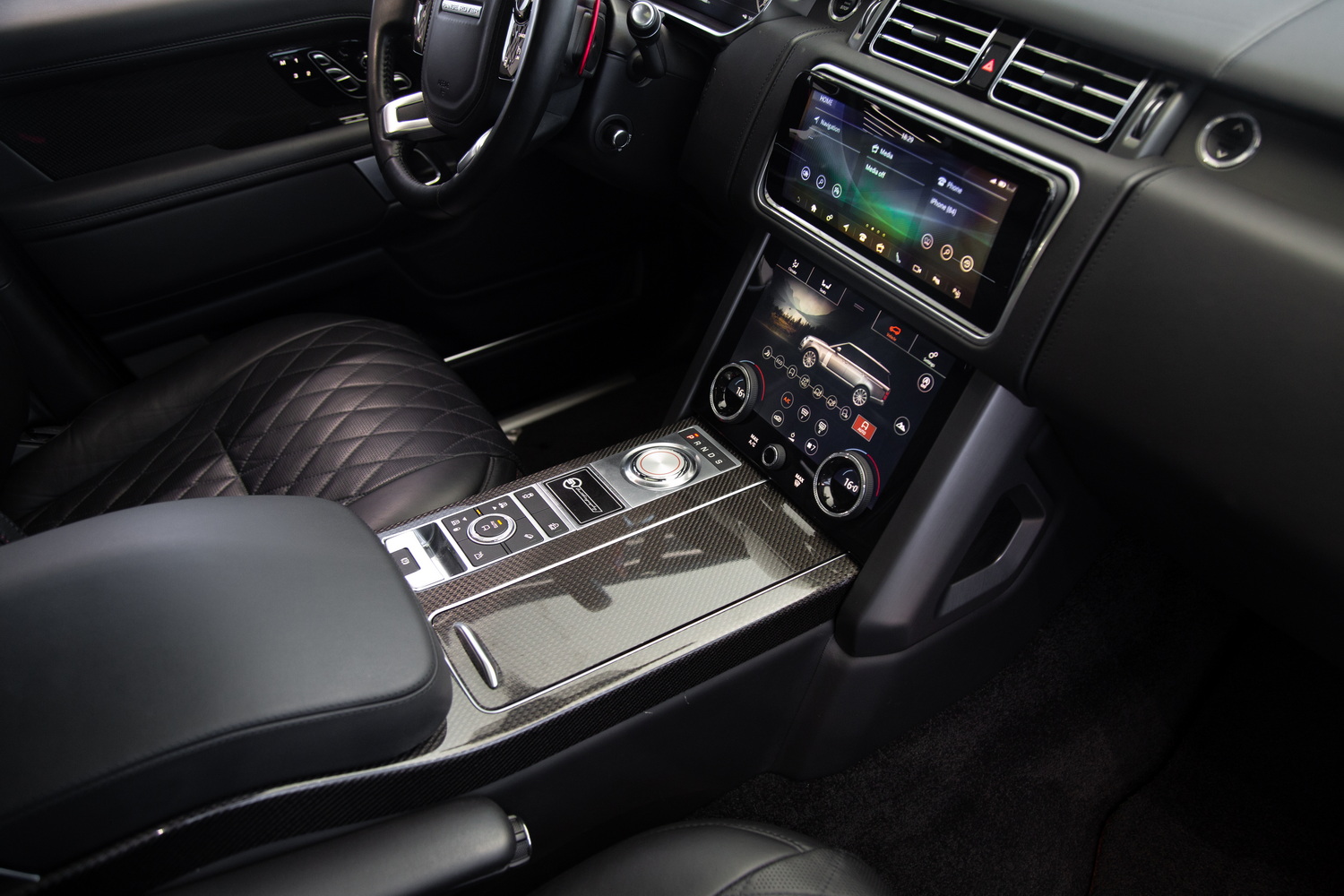 2021 White Range Rover SV Autobiography For Sale In Dubai,UAE