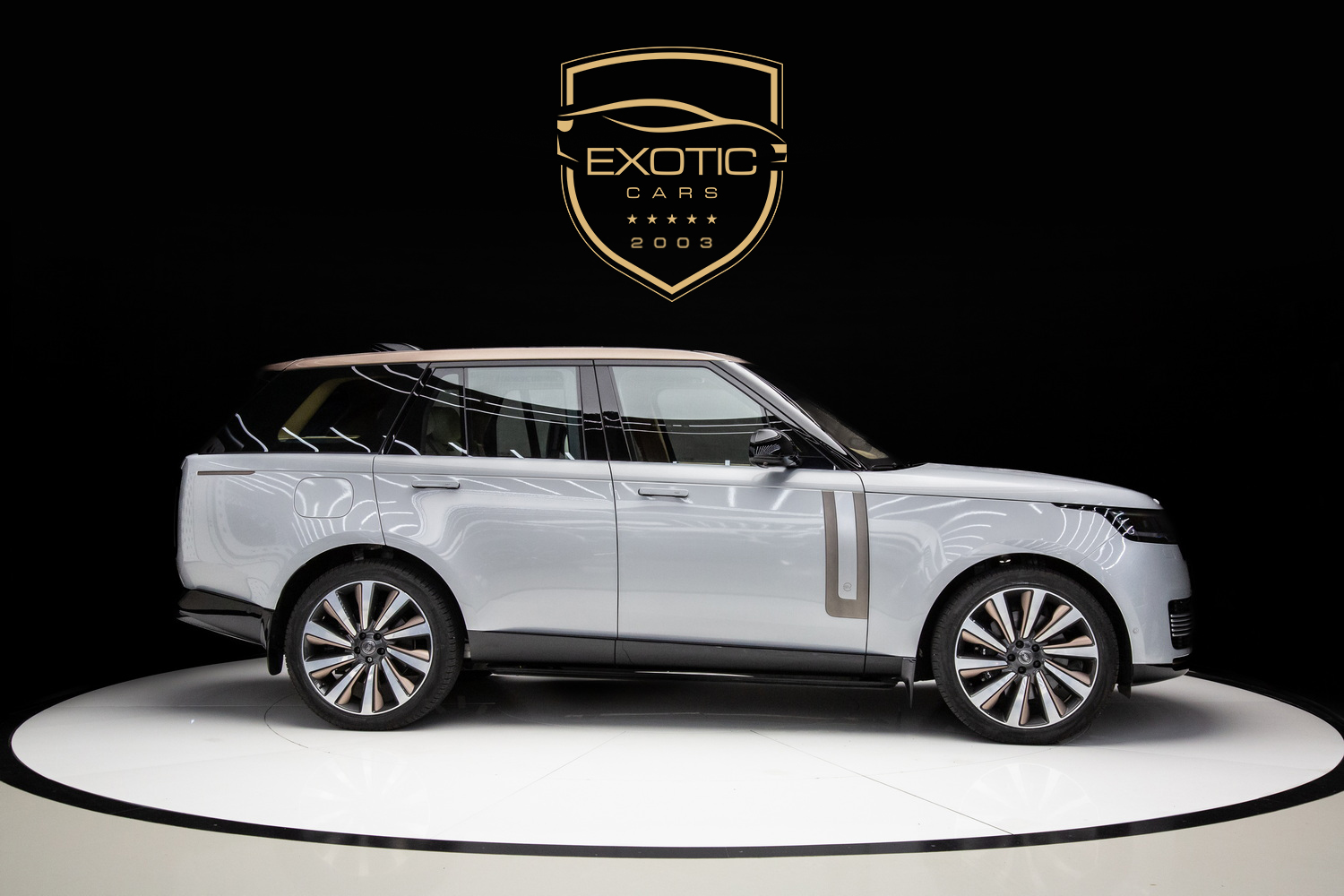 Cream Grey Range Rover