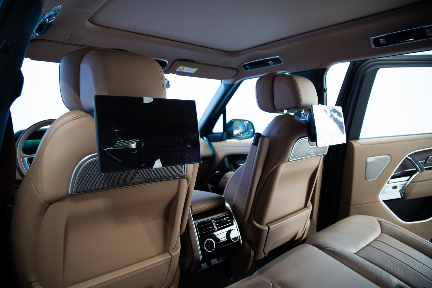 2023 Range Rover Vogue Autobiography 7 Seater For Sale in Dubai, UAE