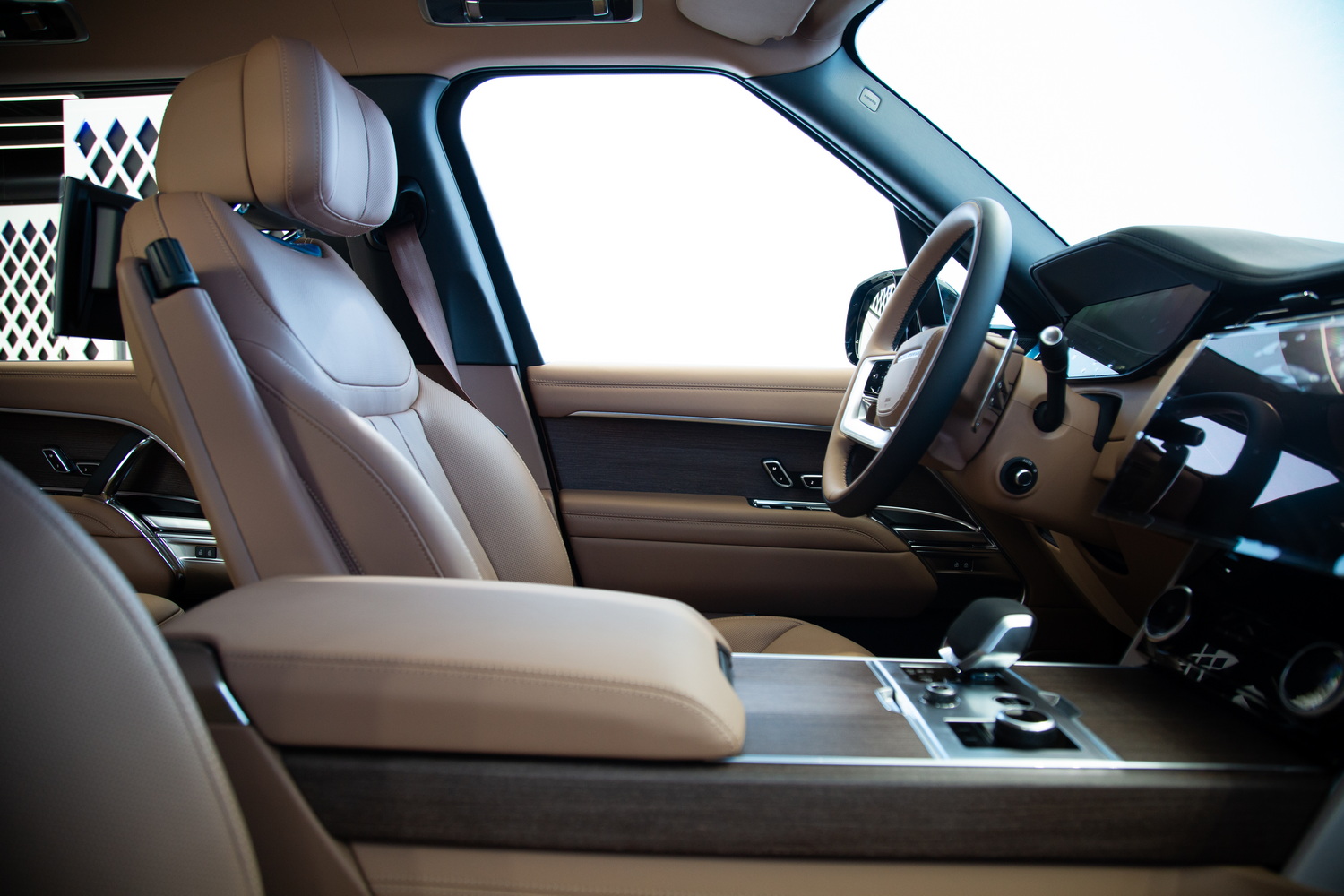 2023 Grey Range Rover Vogue Autobiography LWB For Sale in Dubai, UAE