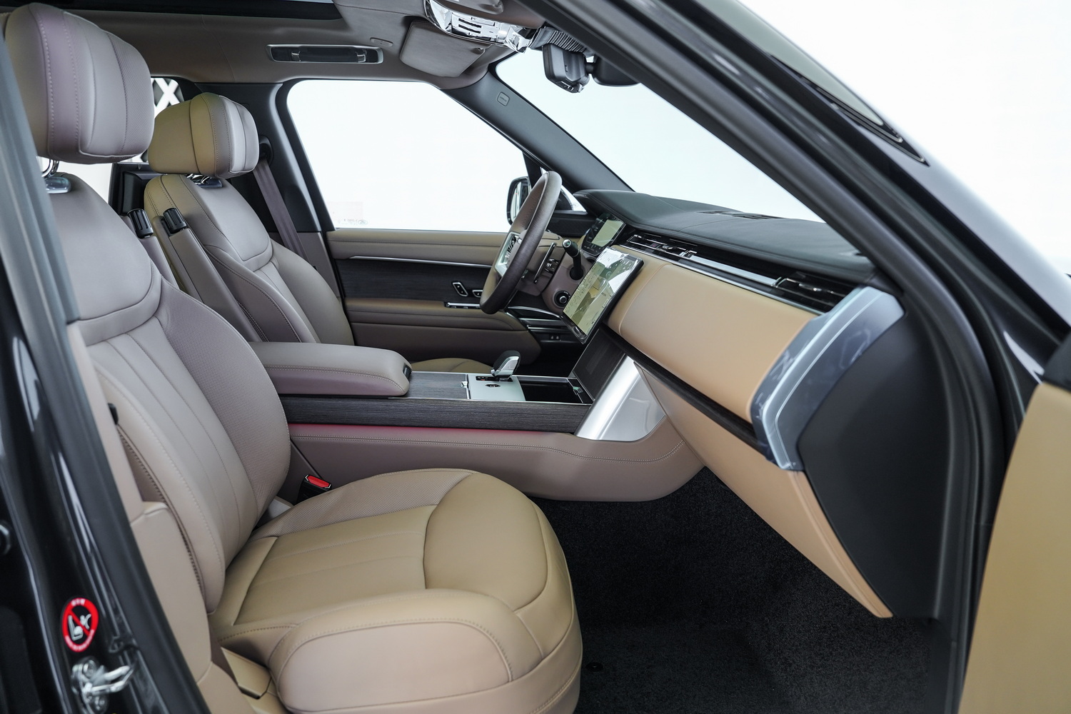 2025 Grey Range Rover Vogue Autobiography P530 LWB V8