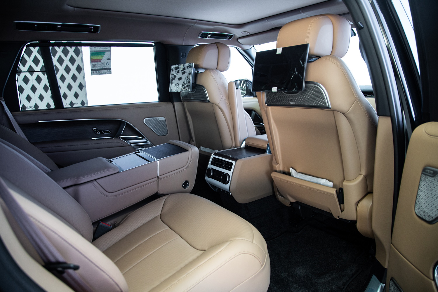 2024 Black Range Rover Vogue Autobiography LWB For Sale in Dubai, UAE