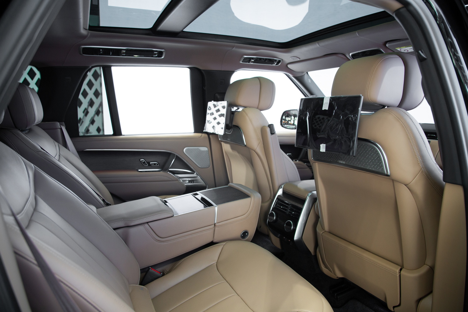 New 2023 Ultimate Black Range Rover Vogue Autobiography P530 For Sale ...