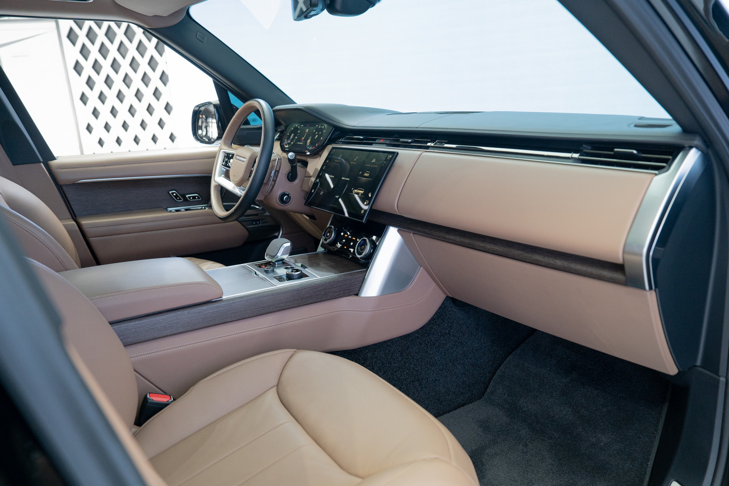 2023 Black Range Rover Vogue Autobiography P530 For Sale in Dubai, UAE