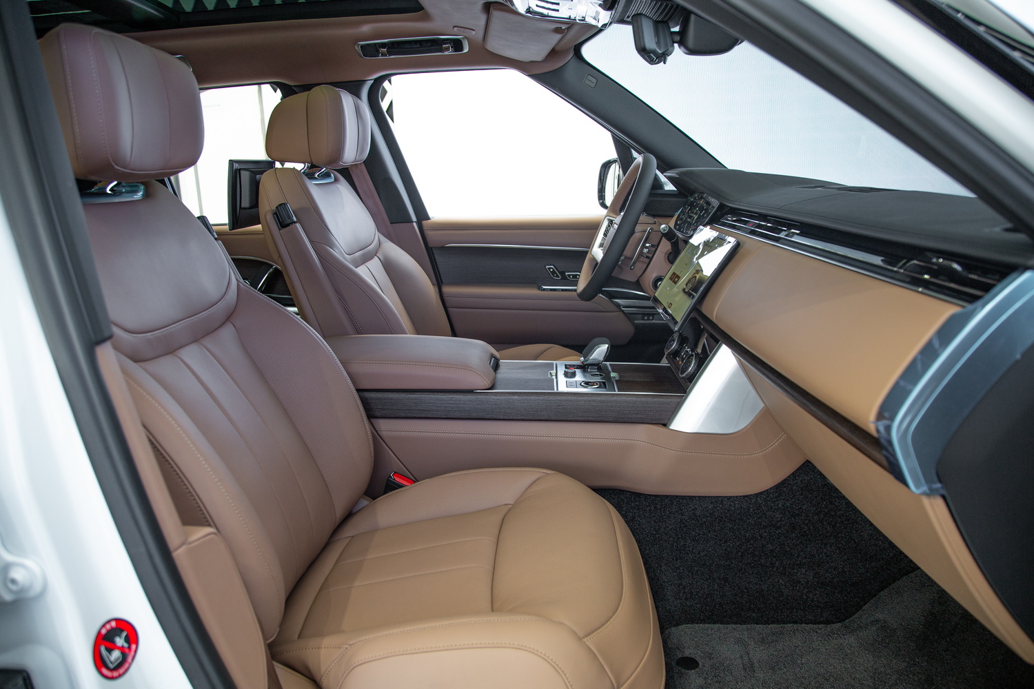 New 2023 White Range Rover Vogue Autobiography For Sale in Dubai, UAE