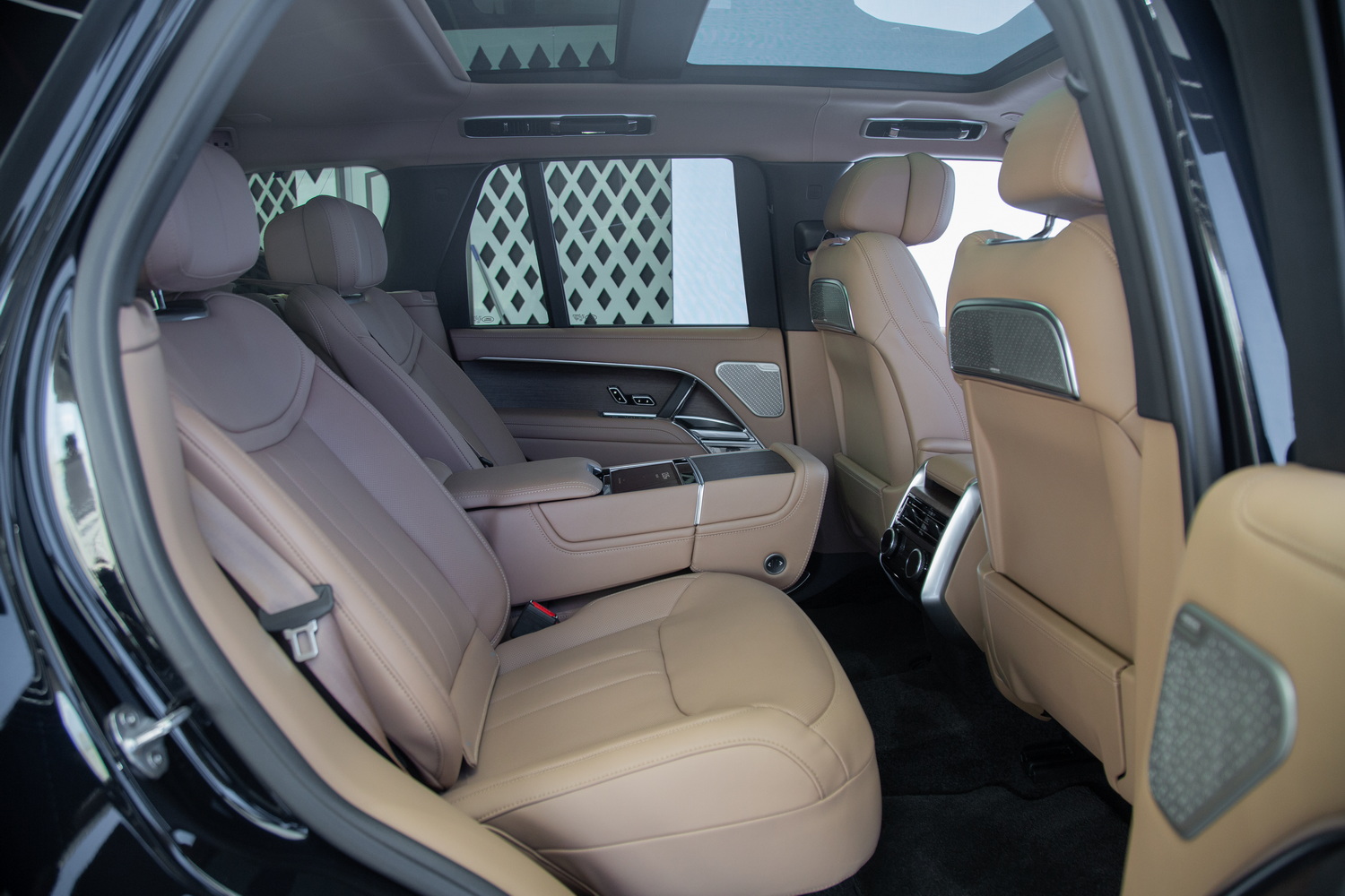 New 2023 Blue Range Rover Vogue Autobiography P530 For Sale in Dubai, UAE