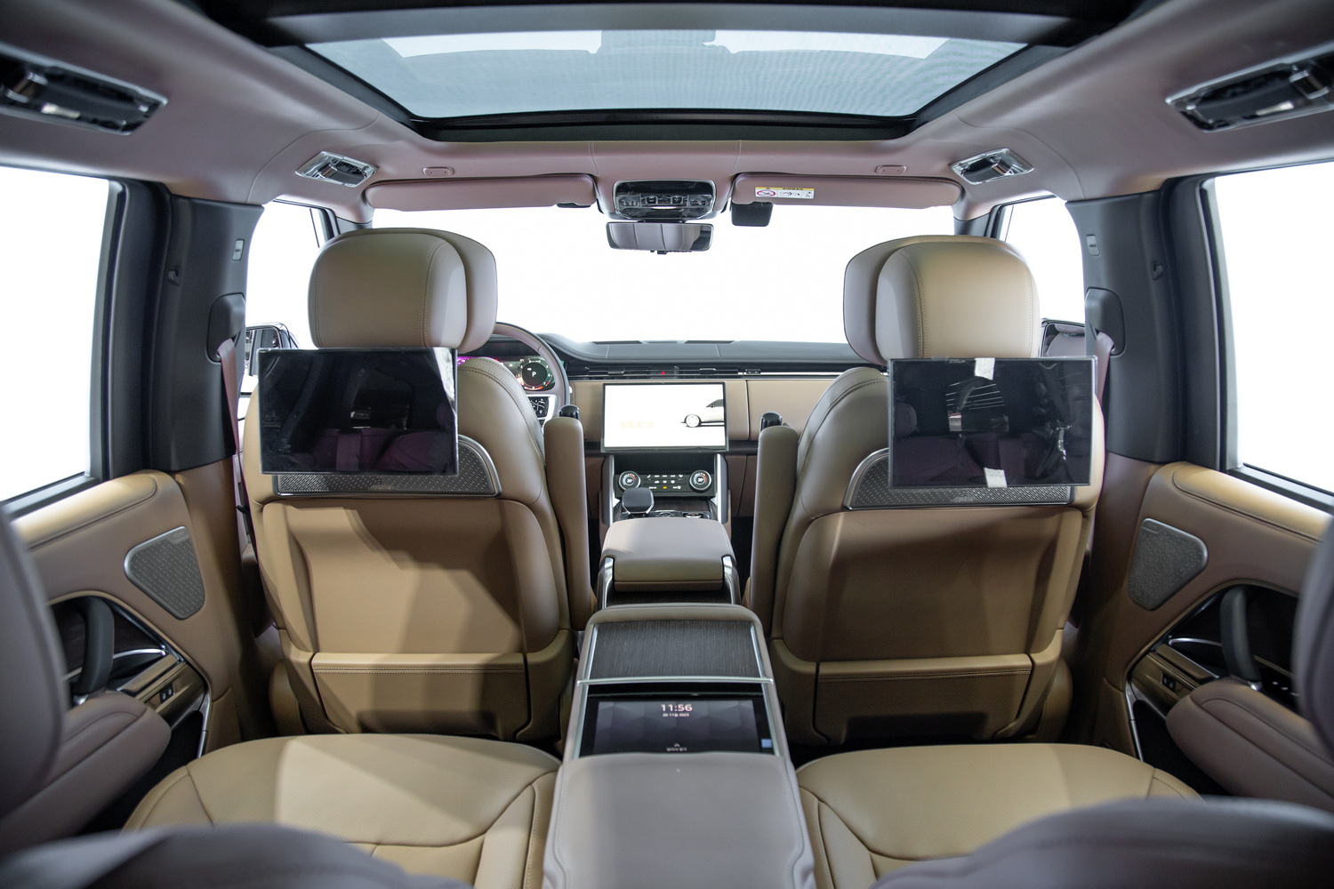 New 2023 White Range Rover Vogue Autobiography For Sale in Dubai, UAE