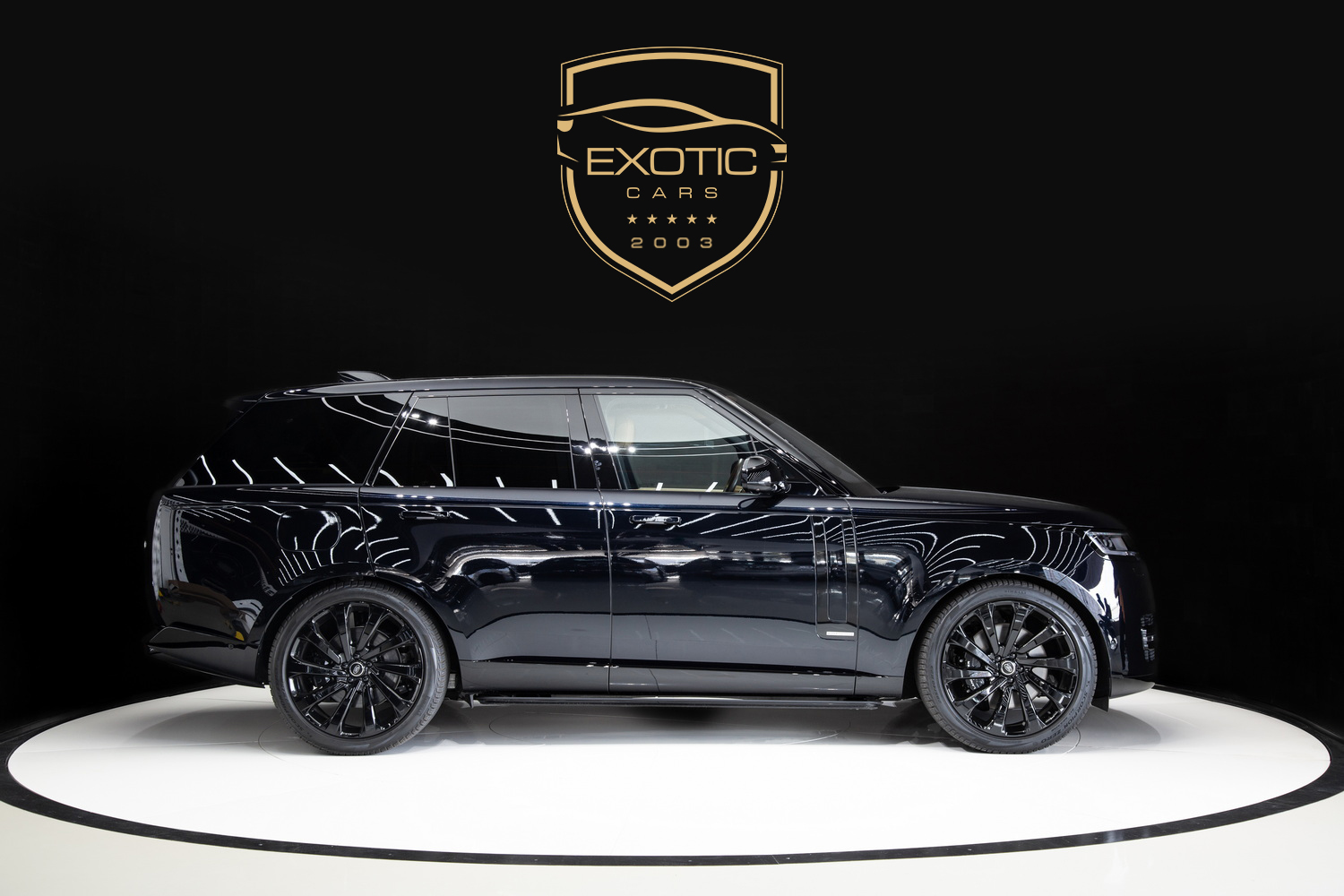 New 2023 Blue Range Rover Vogue Autobiography P530 For Sale in Dubai, UAE