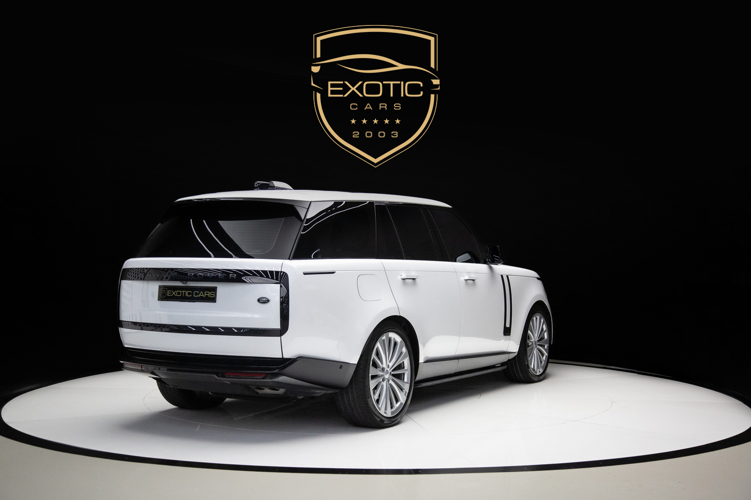 2022 White Range Rover Vogue Autobiography P530 For Sale in Dubai, UAE