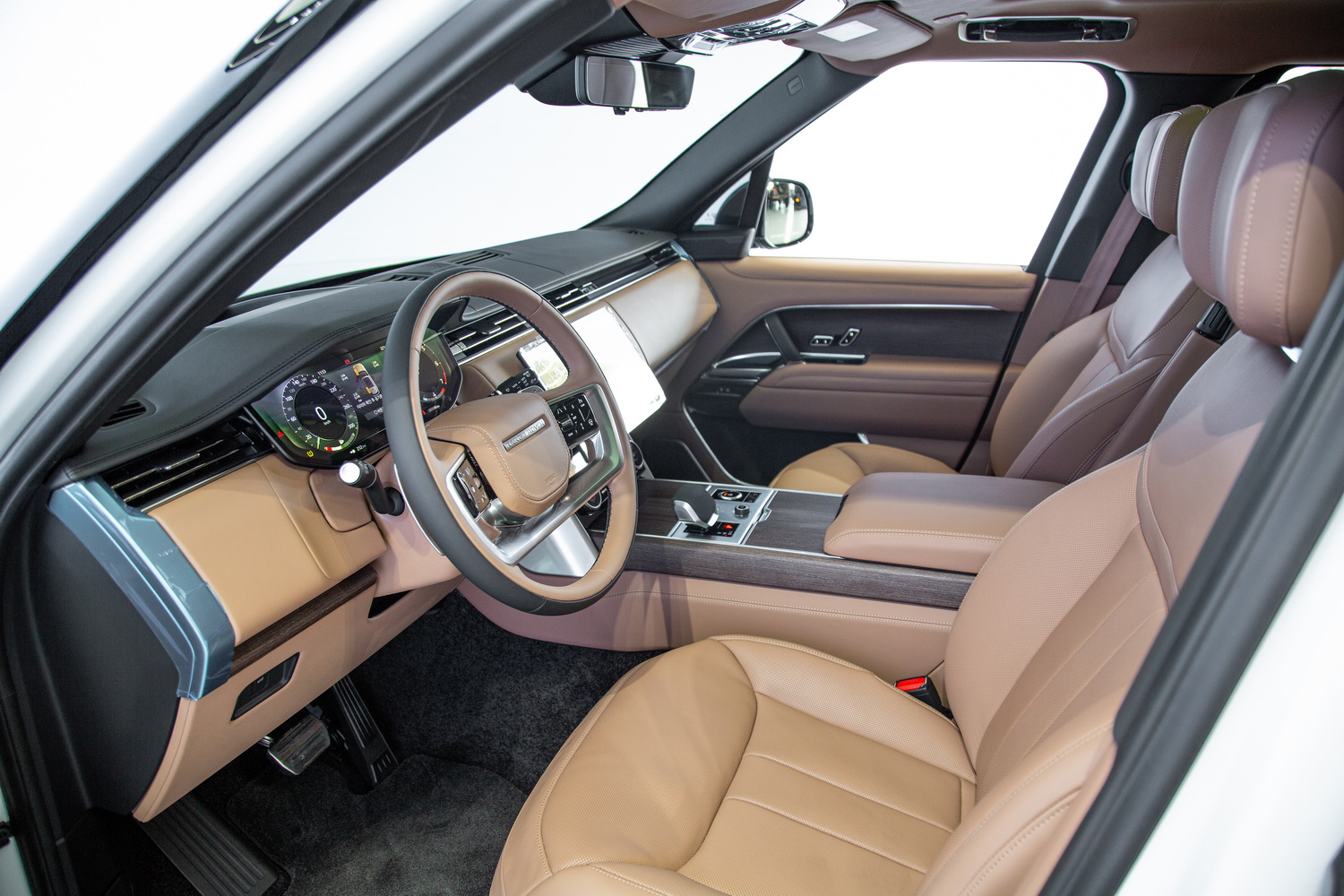 New 2023 White Range Rover Vogue Autobiography For Sale in Dubai, UAE