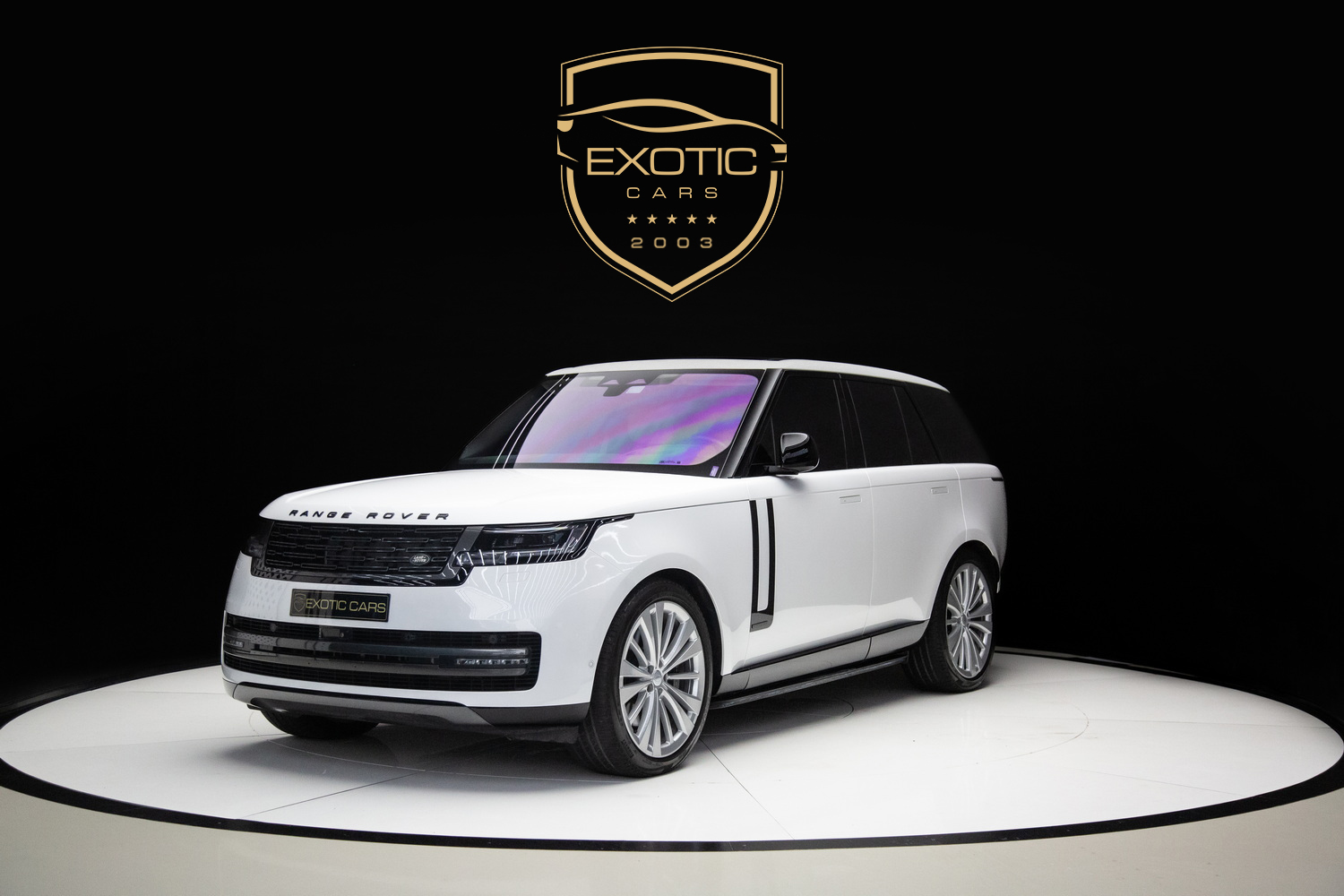 2022 White Range Rover Vogue Autobiography P530 For Sale in Dubai, UAE
