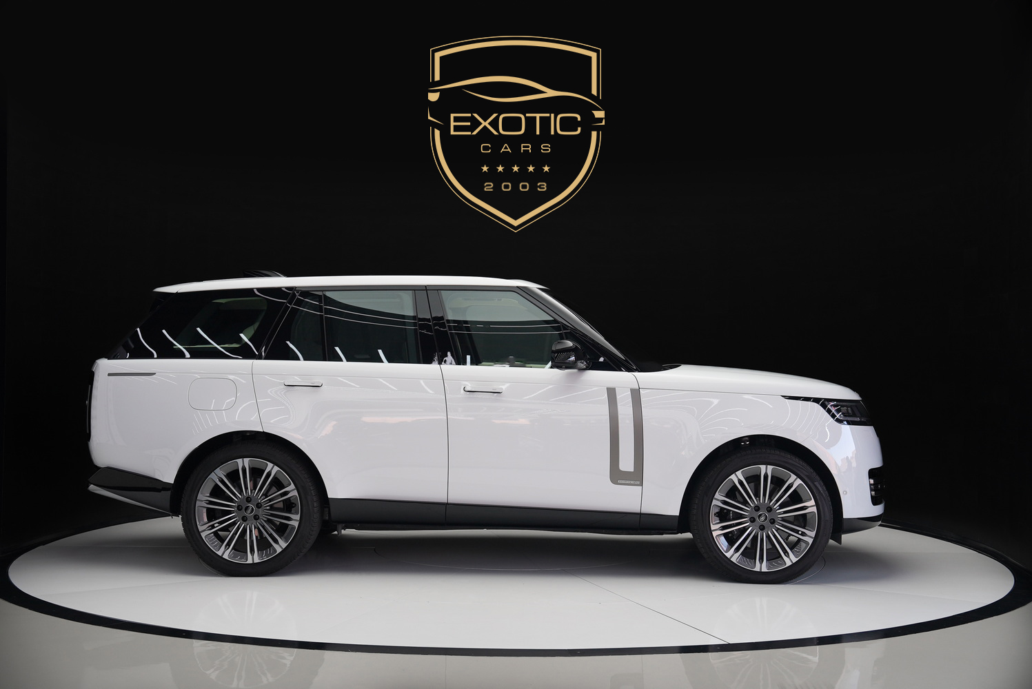 2023 White Range Rover Vogue Autobiography P530 V8