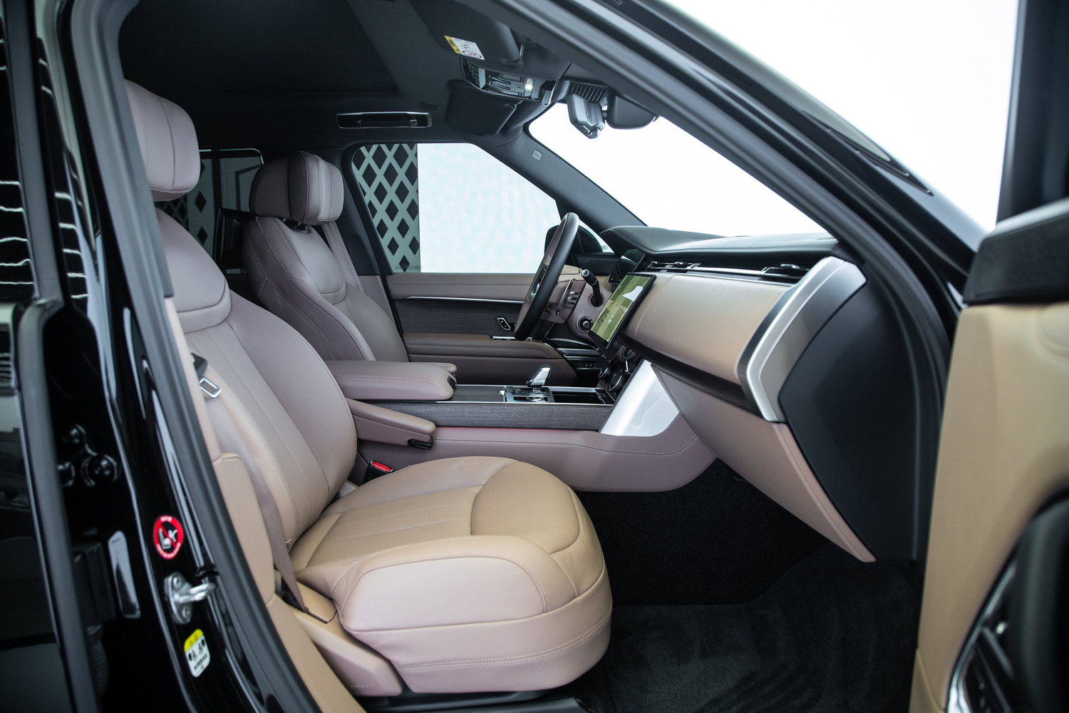 2023 Black Range Rover Vogue Autobiography LWB For Sale in Dubai, UAE