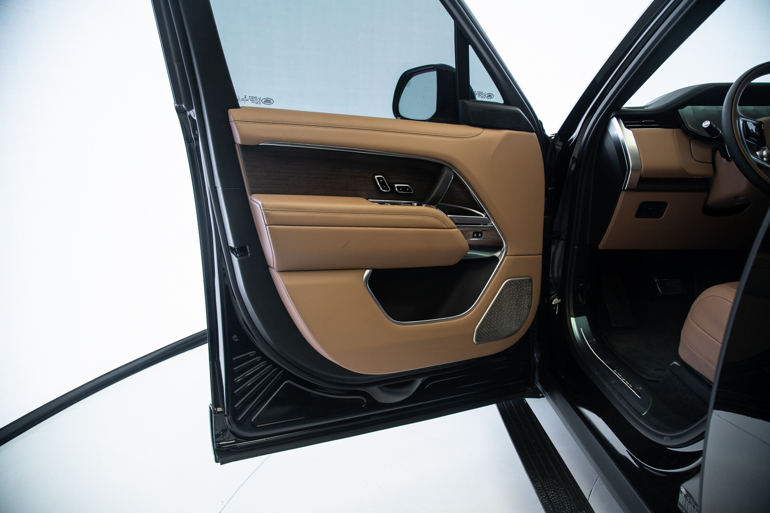 2023 Black Range Rover Vogue Autobiography LWB For Sale in Dubai, UAE