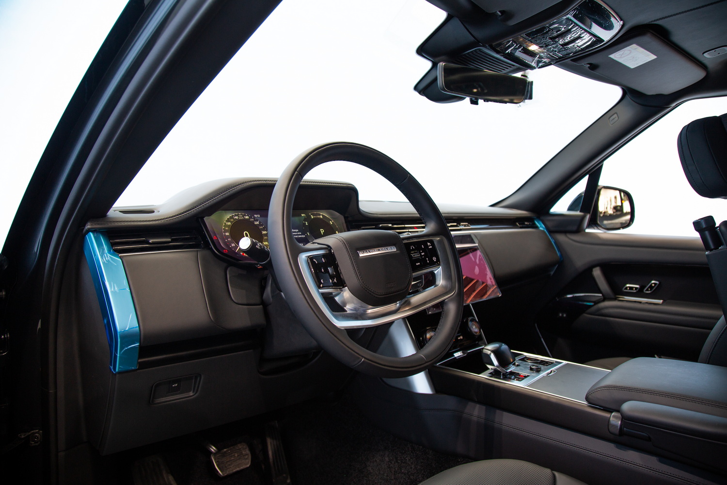 2023 Range Rover SV Autobiography LWB | Exotic Cars Dubai