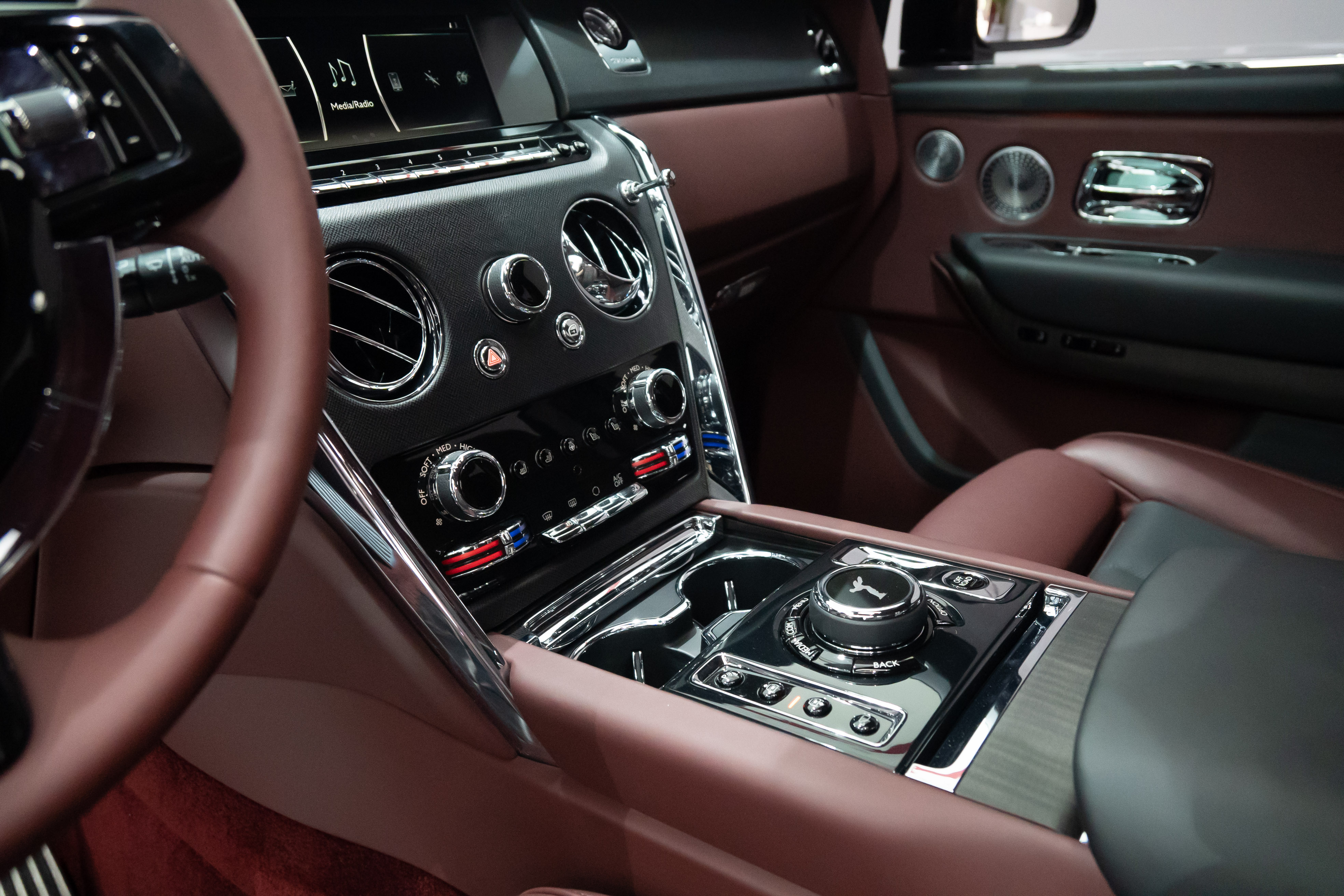 Exotic Cars: Cullinan Rolls Royce Cullinan