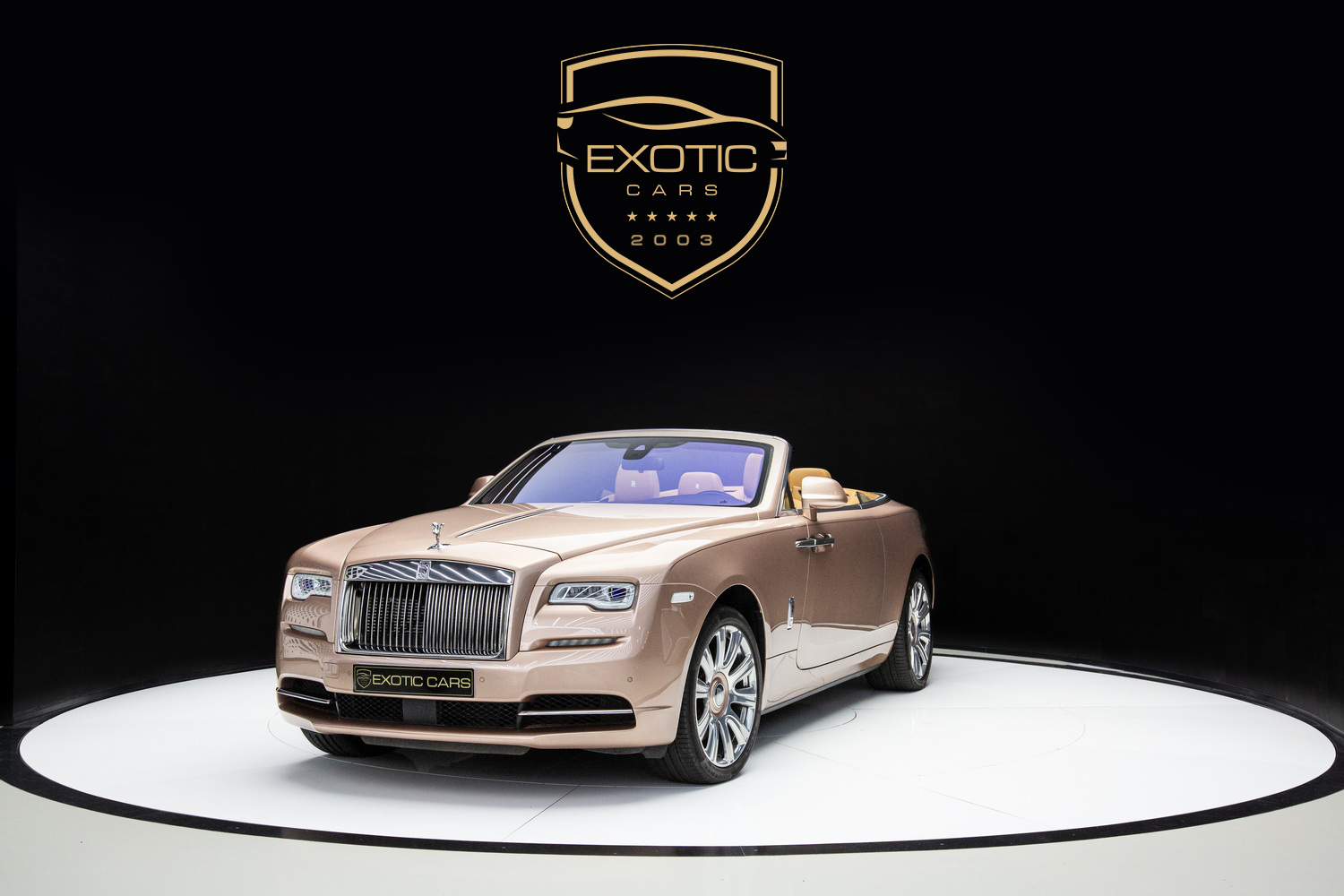 Used 2016 Rose Gold Rolls Royce Dawn For Sale in Dubai, UAE