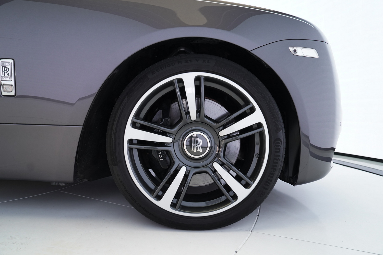 2016 Grey + Green Rolls Royce Wraith 30th Anniversary 1 of 1 For Sale ...
